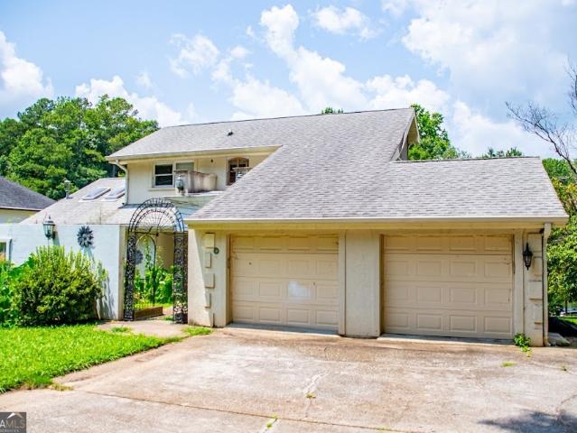 10083 Lakeview Parkway