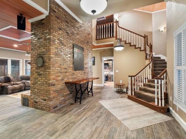 10080 Arvin Hill Rd, Savannah, TX