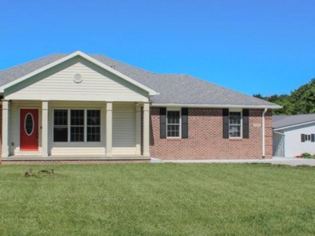 10085 S 400 E, Markleville, IN 46056