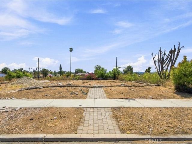 1008 Marcheta St, Altadena, CA 91001