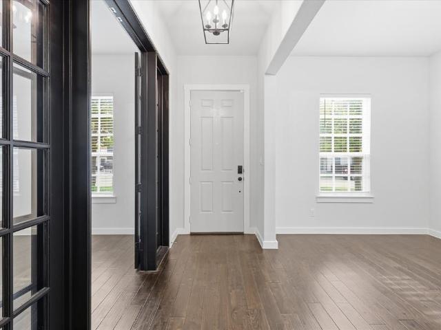 1008 Marian Drive