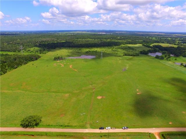 1008 Monmouth Ct SW, Elgin, TX 78621 | MLS #2614 | Compass