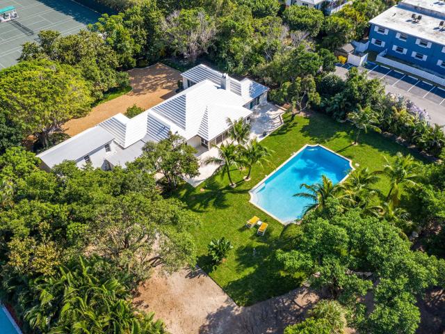1008 N Ocean Blvd, Gulf Stream, FL 33483 | MLS #R11156