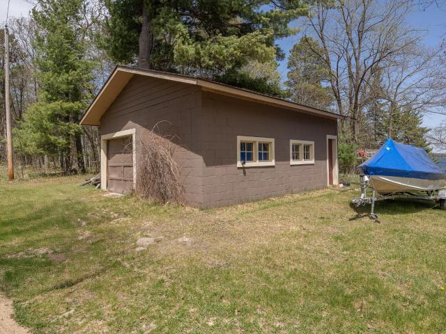 1008 Northern Hawk Drive NW