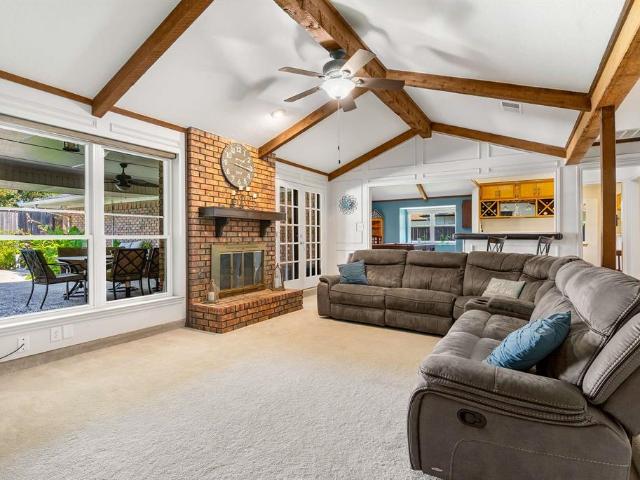 1008 Nottingham Drive