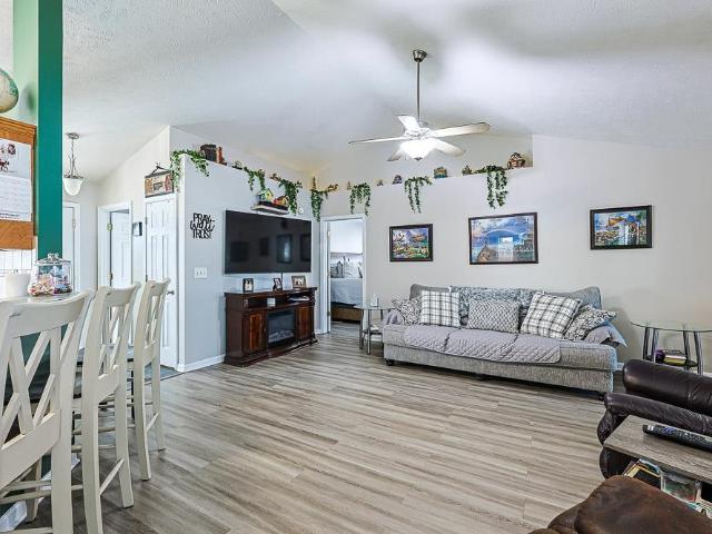 1008 Augustus Dr