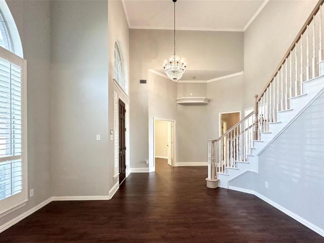 1008 Barrymore Lane