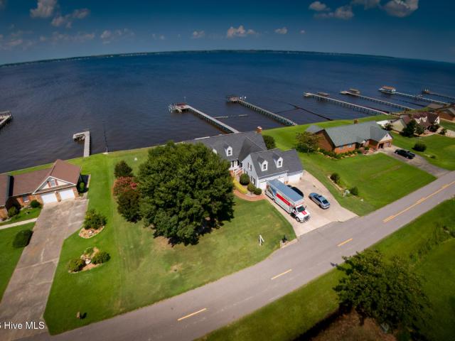 1008 Bateman Drive