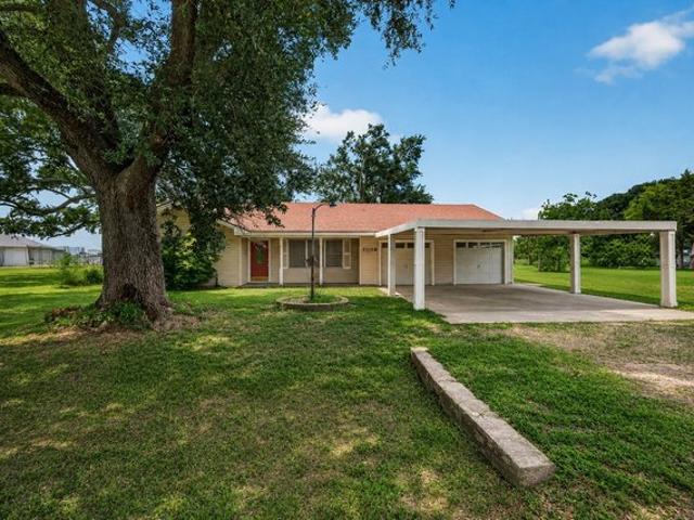 1008 Bernard Ave, Rosenberg, TX 77471