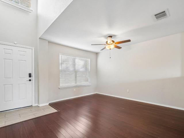 1008 Bluff Meadow Cv
