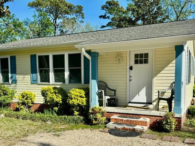 1008 Dunbar St, Myrtle Beach, SC 29577