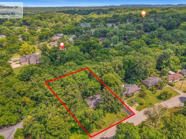 1008 Downey Dr