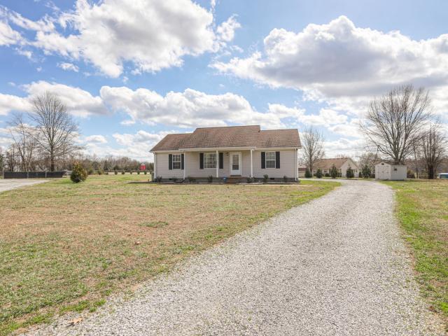 1008 E Evelyn Ct