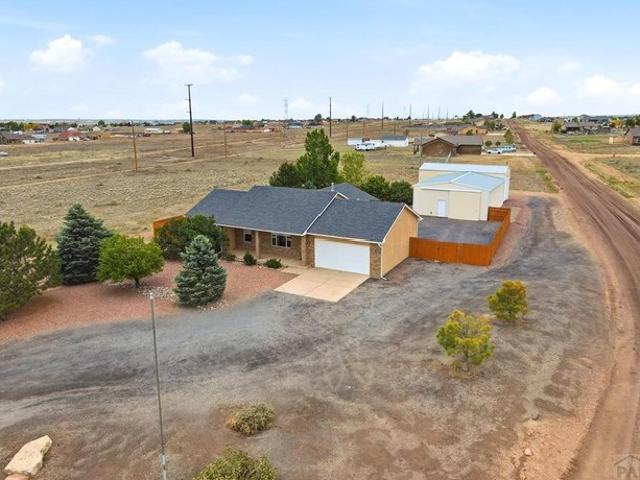 1008 E Kirkwood Dr, Pueblo West, CO 81007