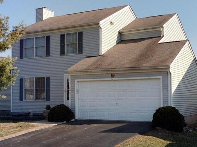1008 Greeley Dr, Galloway, OH 43119
