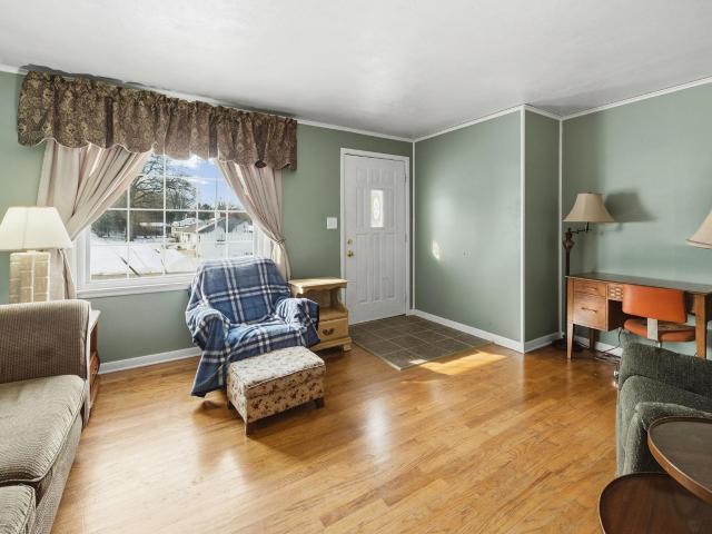 1008 Hedgewood Drive