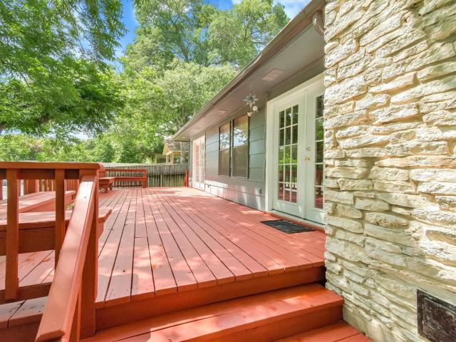 1008 Hermitage Dr