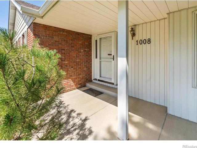 1008 Heron Drive