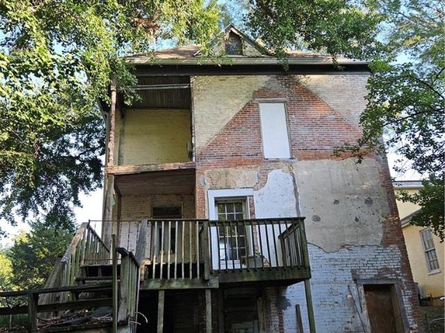 1008 Highland Avenue