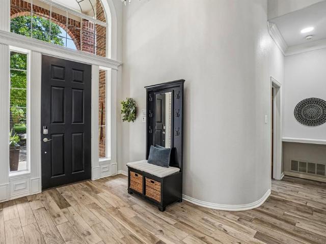 1008 Lark Haven Lane