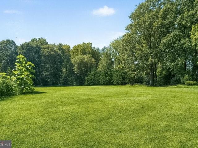 1008 Pine Hill Rd, McLean, VA 22101