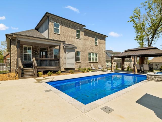 1008 Quillen Way