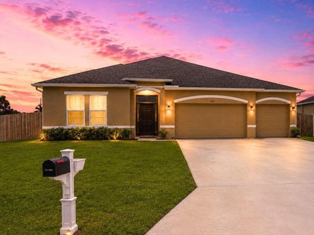 1008 SW Ingrassina Ave, Port Saint Lucie, FL 34953