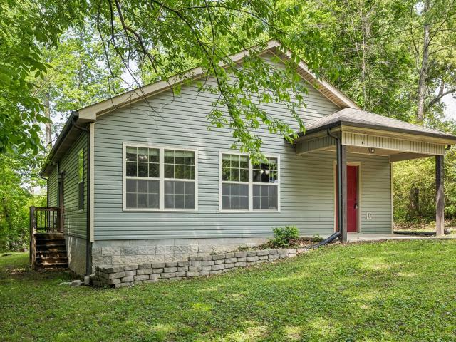 1008 Swift Dr, Clarksville, TN 37040 | MLS #3183 | Compass