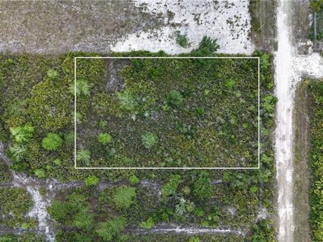 1008 S Range Dr, Lorida, FL 33857