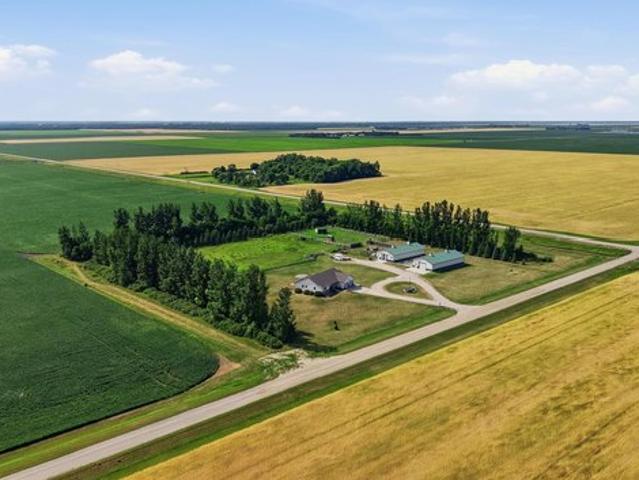 1008 th St S, Moorhead, MN 56560