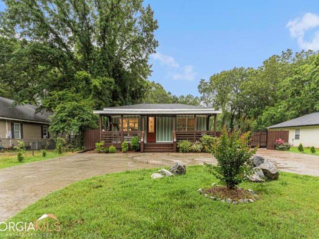 1008 W College St Ext, Griffin, GA 30224