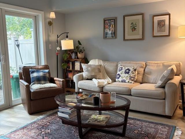 1008 Windsor Dr Unit 1008, Framingham, MA 01701