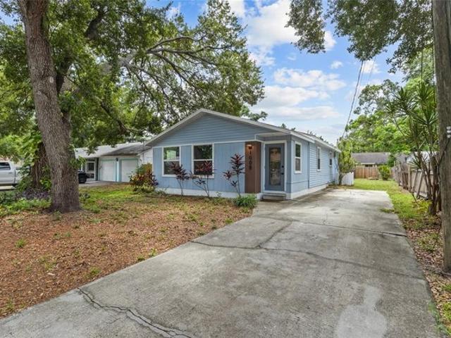 1008 37th St W, Bradenton, FL 34205