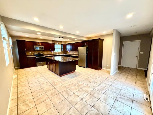 1008 5th Ave, Camanche, IA 52730 | Compass