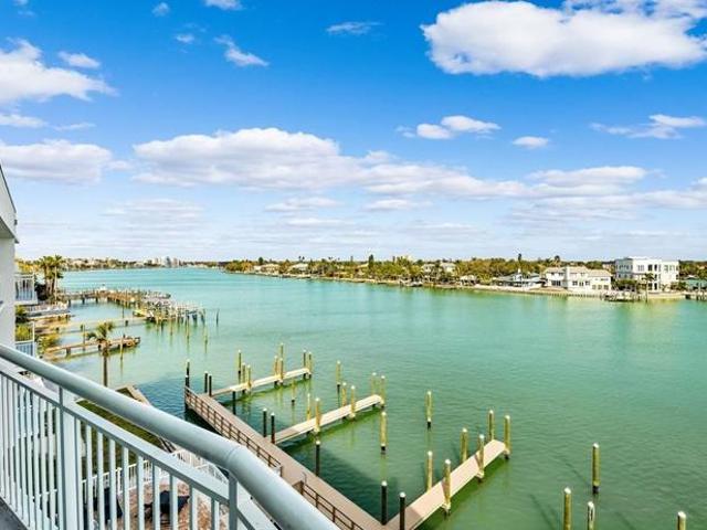 10091 Gulf Blvd #404E, Treasure Island, FL 33706