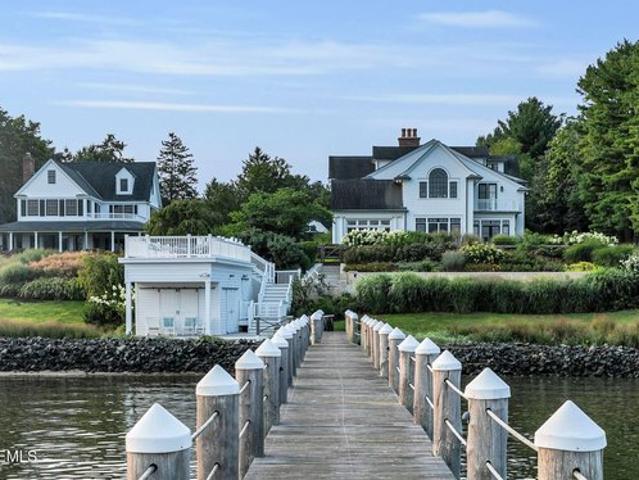 100/98 W River Rd, Rumson, NJ 07760