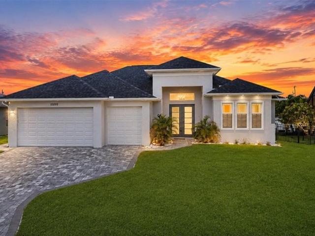 10099 Long Branch St, Port Charlotte, FL 33981