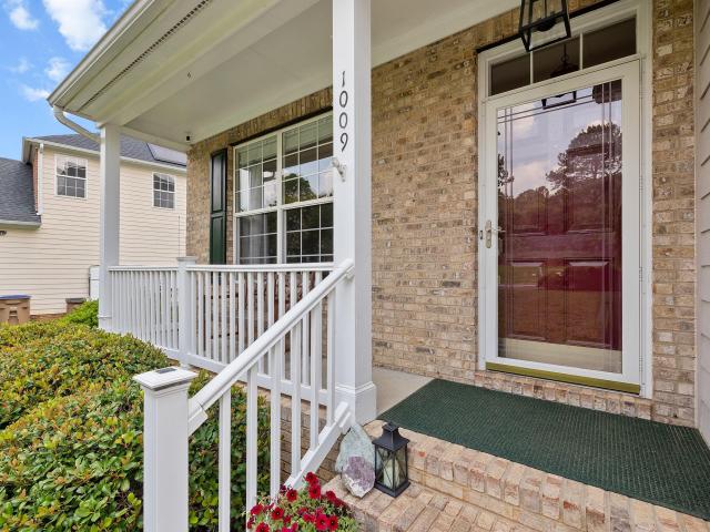 1009 Martin Bench Court