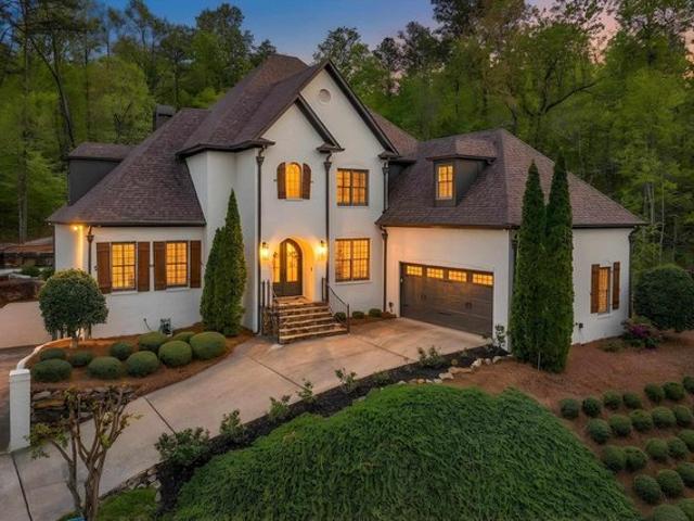 1009 Mountain Trce, Birmingham, AL 35242