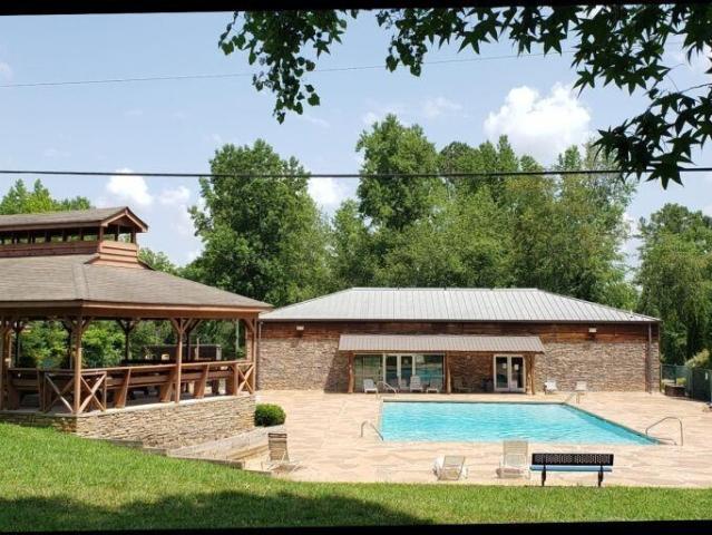 1009 N Cut Drive