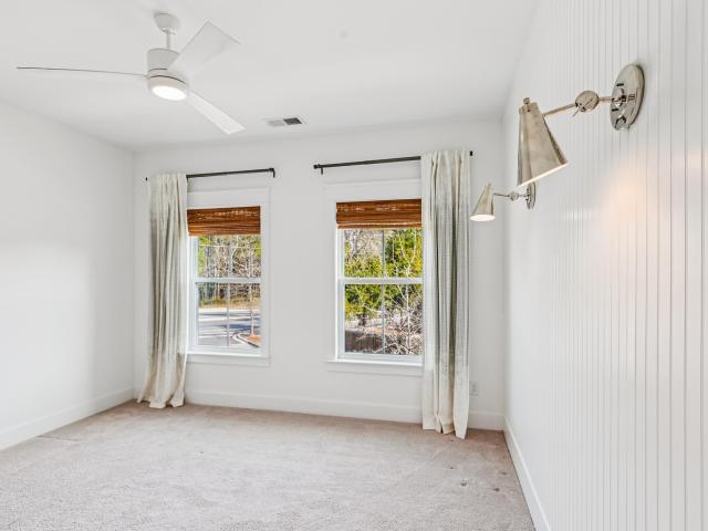 1009 Oak Bluff Ave, Charleston, SC 29492 | MLS #26002