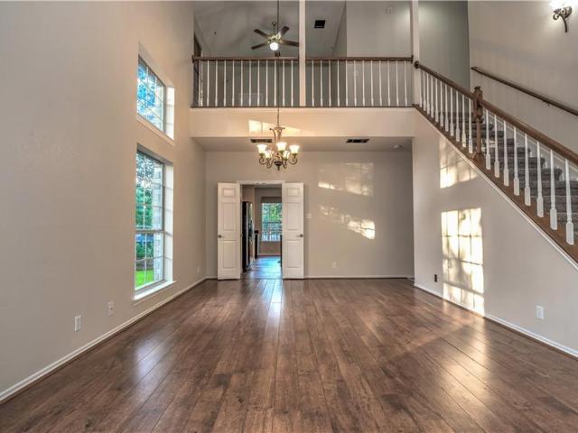 1009 Oaklands Dr