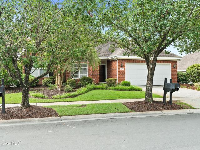 1009 Avenshire Circle