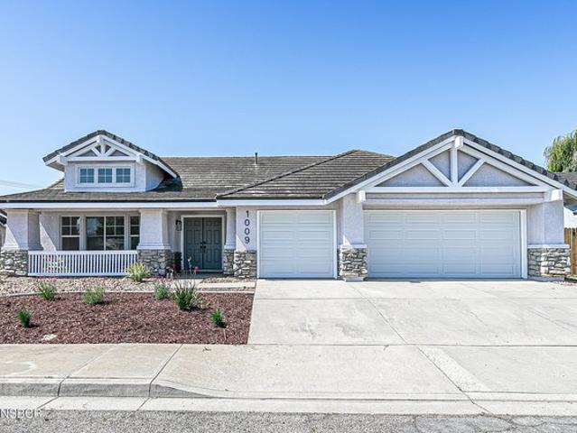 1009 Armstrong St, Lompoc, CA 93436