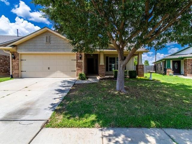 1009 Bear Mountain Dr, Norman, OK 73069