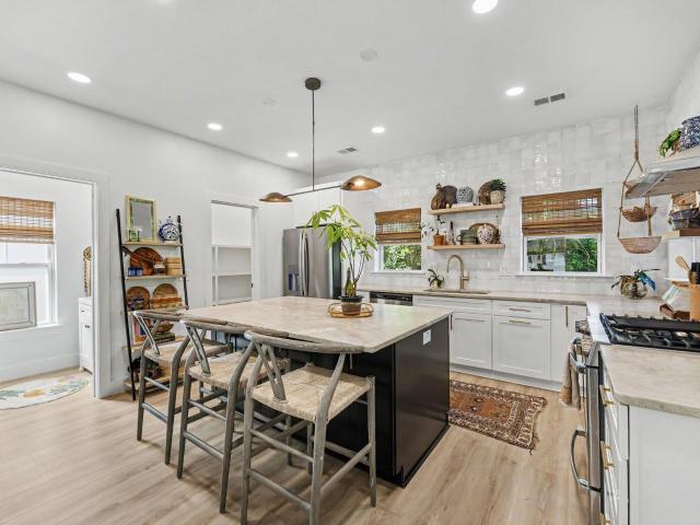 1009 Carmela Court