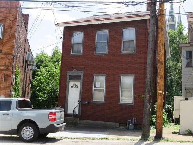 1009 Chartiers Ave, McKees Rocks, PA 15136