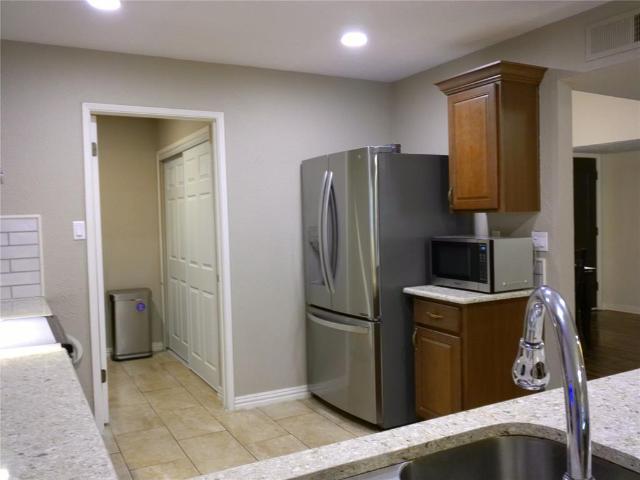 1009 Cherokee Trail