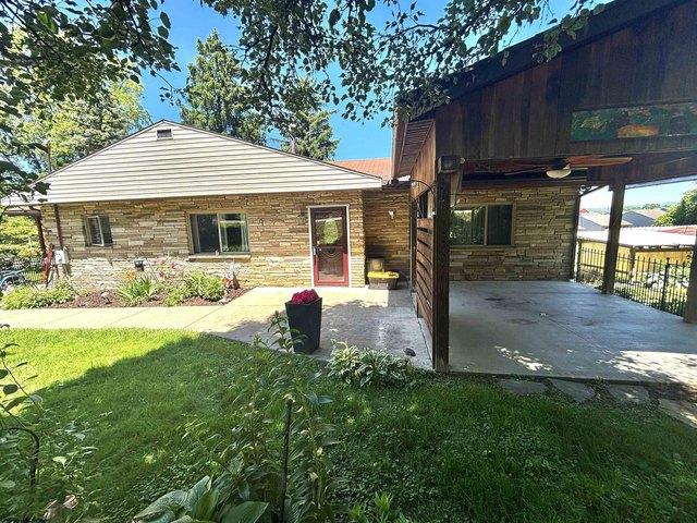 1009 Chestnut Ridge Rd, Morgantown, WV 26505