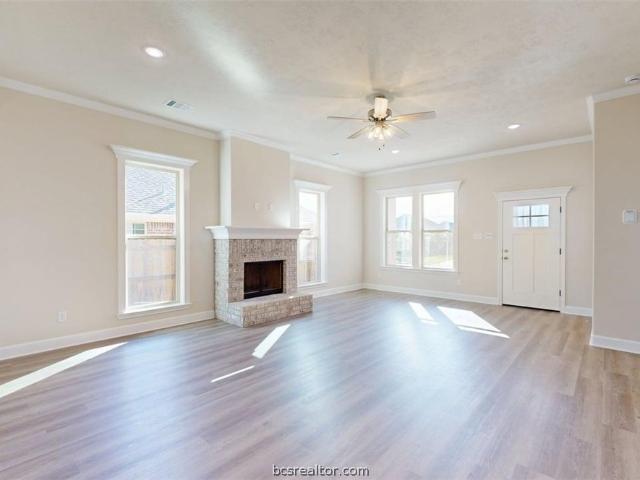 1009 Dove Chase Lane